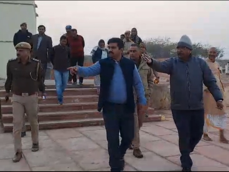 Collector and SP took stock of Machkund temple | कलेक्टर और एसपी ने ...