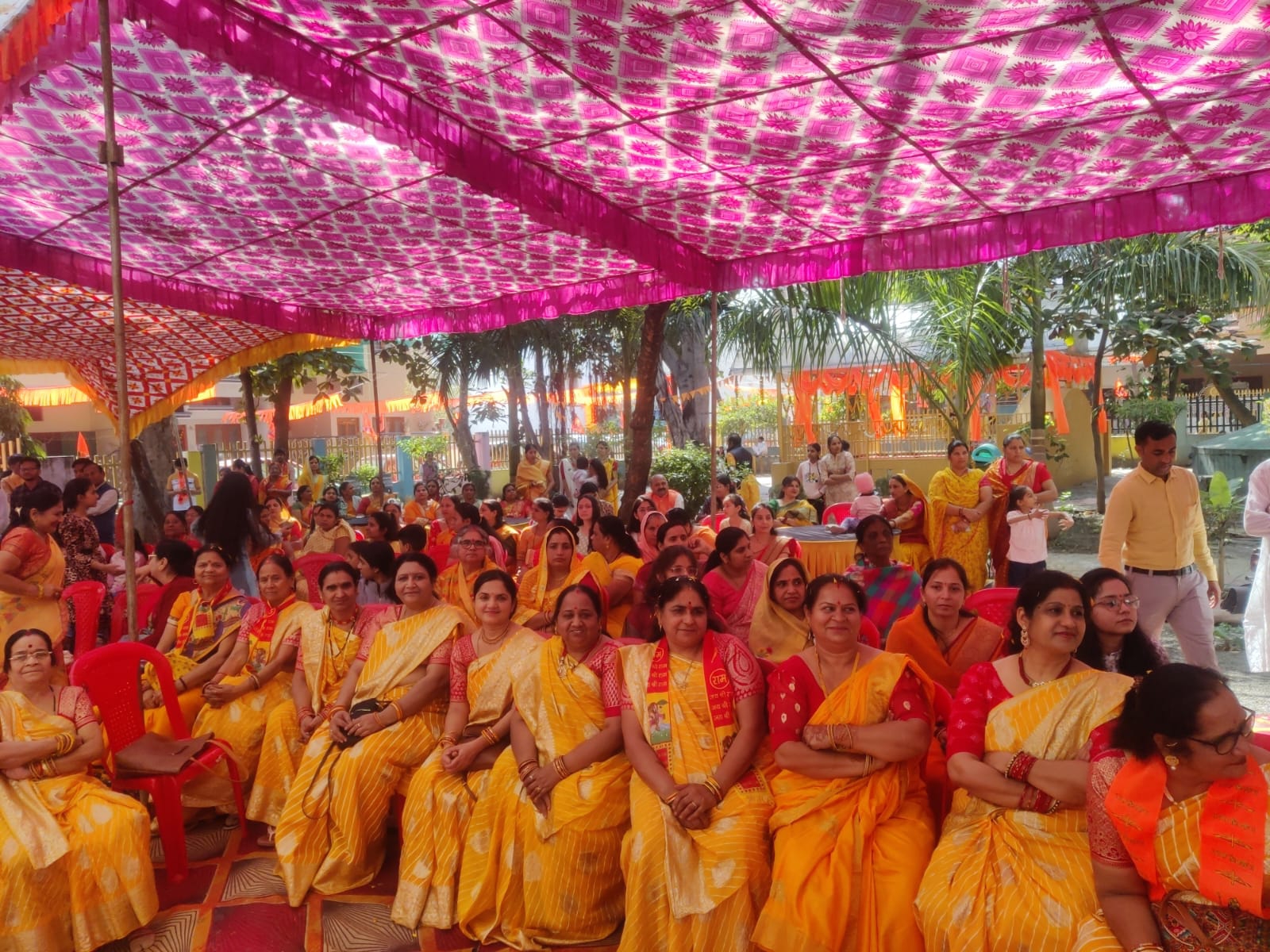 Nalanda Complex Development Committee of Indore celebrated Ramotsav ...