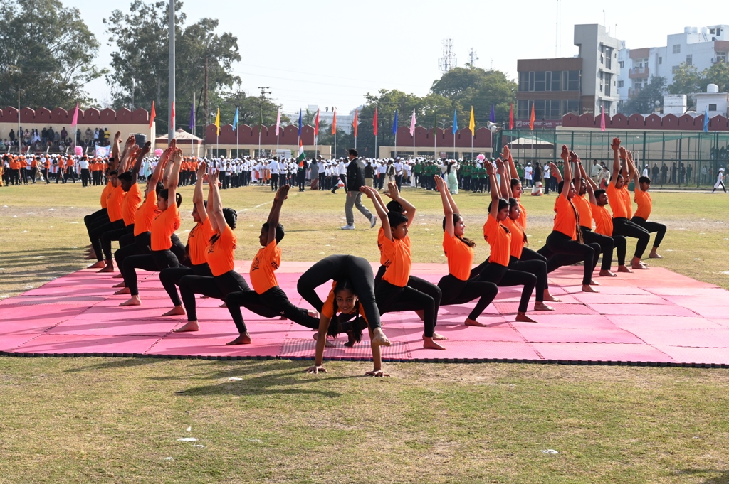 Republic Day 2024, Republic Day event udaipur, Tribal Minister Kharadi ...
