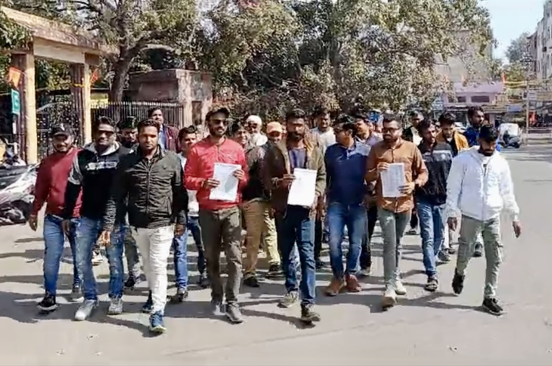 Warning to keep e-Mitra shops closed indefinitely from Monday