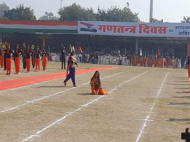 Rajasthan kota Saffron color in the district level function in Kota ...