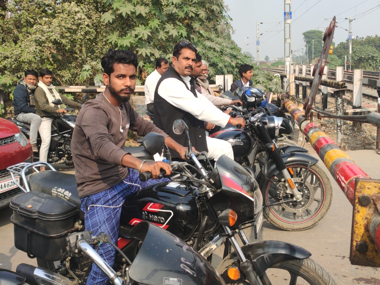 How will development happen in Mau if MLA-MP are in jail? | विधायक ...