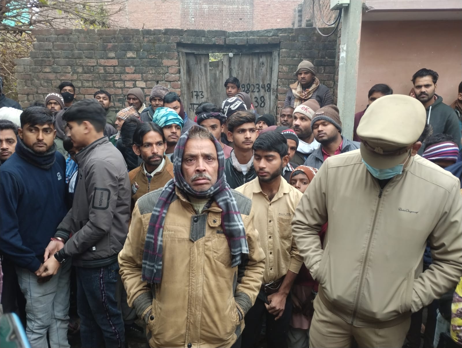 Bareilly, fire, 5 dead, house, burn, up,Cm yogi , up hadsa, short ...