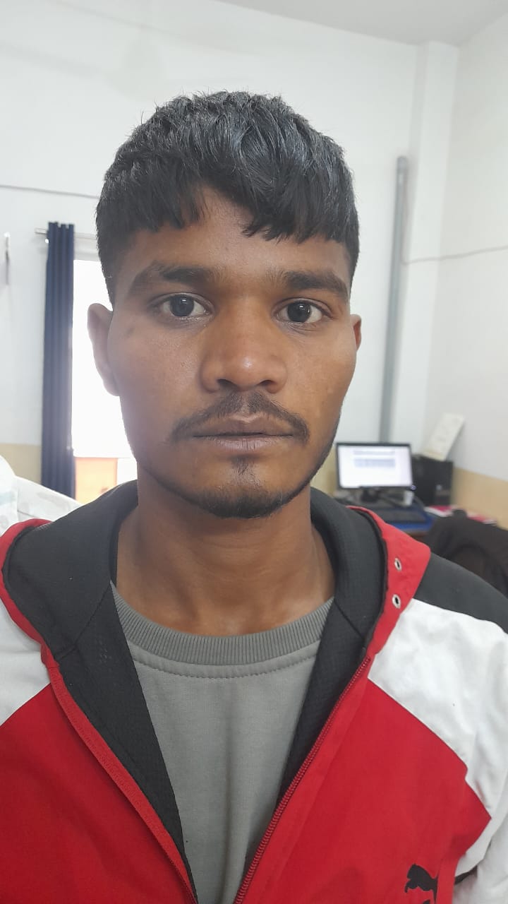 Notorious criminal Rahul Kala was caught | पकड़ा गया कुख्यात बदमाश ...