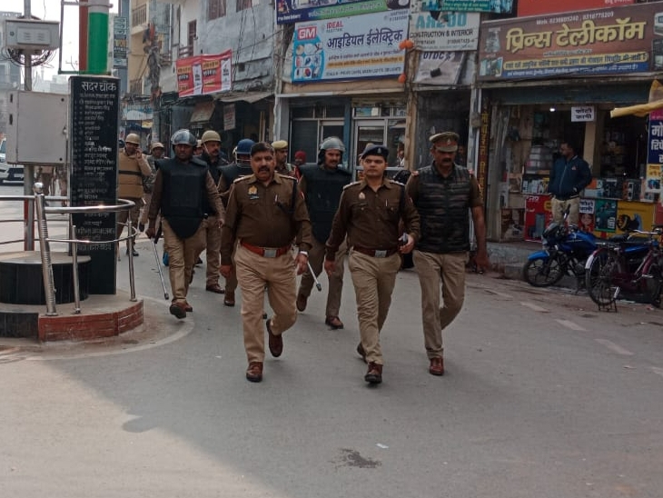 Mau police alert after worship in the basement of Gyanvapi | ज्ञानवापी के तहखाने में पूजा-पाठ के ...