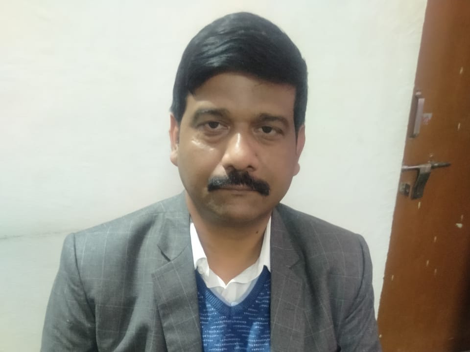 Alok Ranjan Singh became Tehsildar of Muhammadabad Gohna.