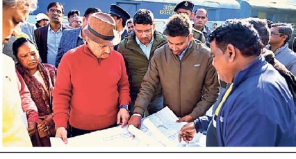 GM inspected Gaya-Manpur railway section and Parasnath station | जीएम ...