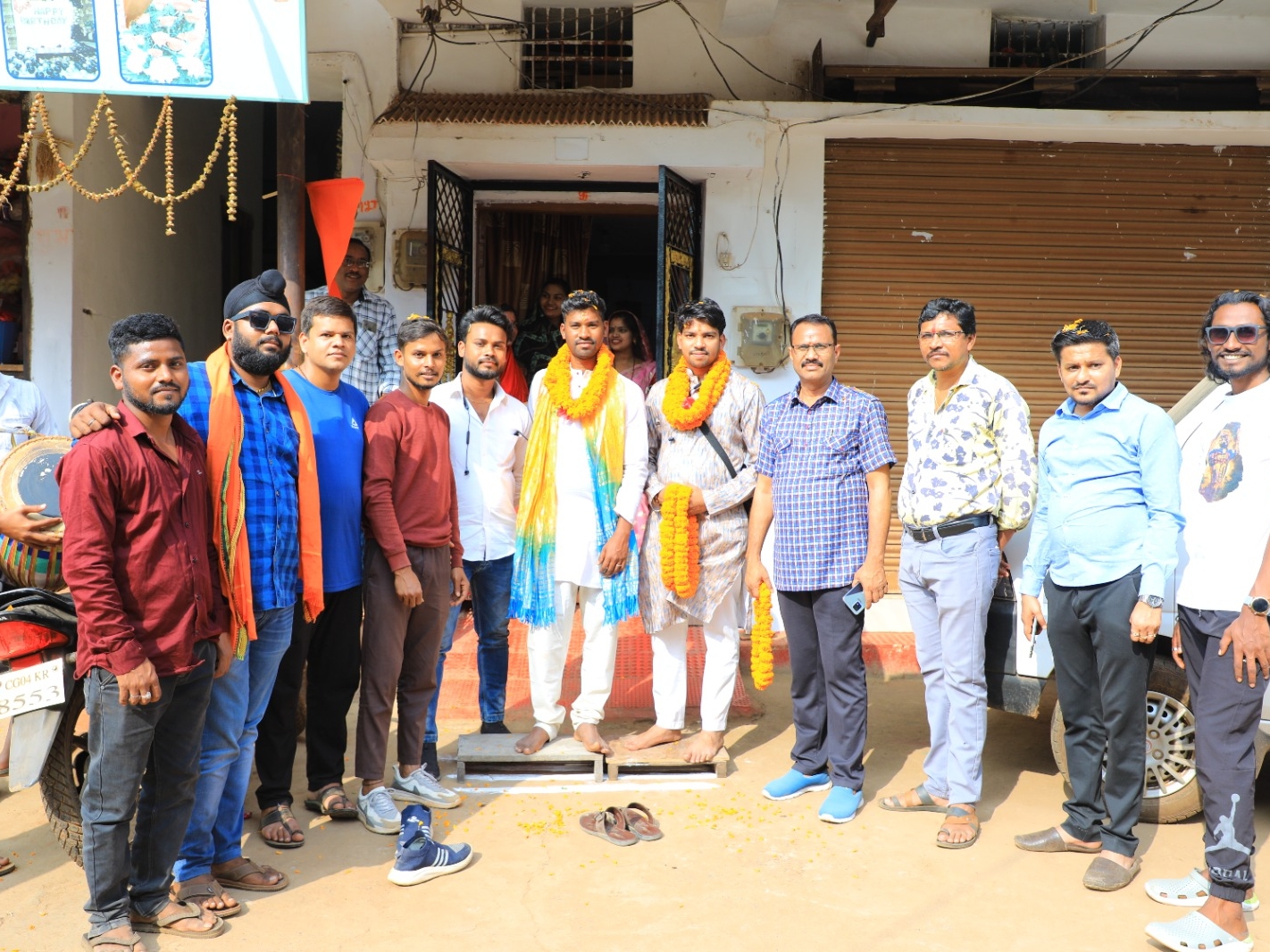 Devotees returned after seeing Ramlala, Grand welcome in Tilda Kharora ...