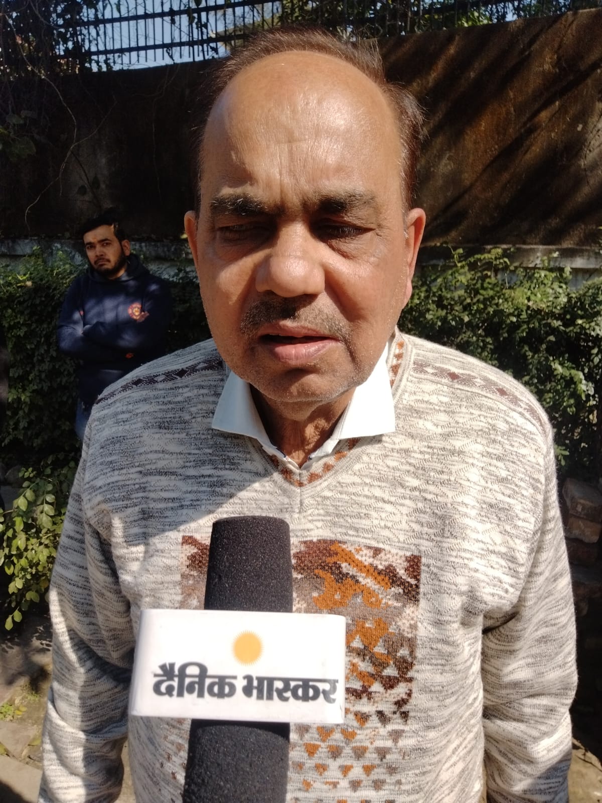 Badrinarayan Tiwari had great passion for Hindi in his heart ...