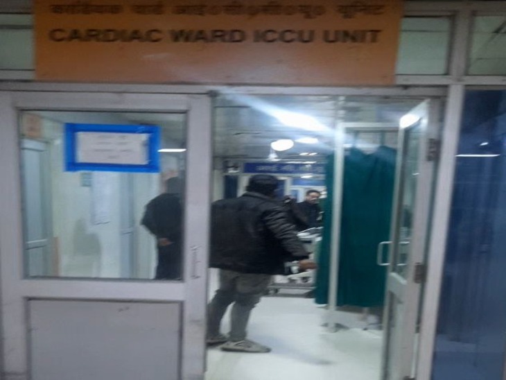 UP - Lucknow - Cardiology Department on ventilator in Dr. Shyama Prasad ...