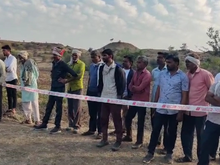 Body of youth recovered in canal of Gawla | गवला की नहर में युवक का शव ...