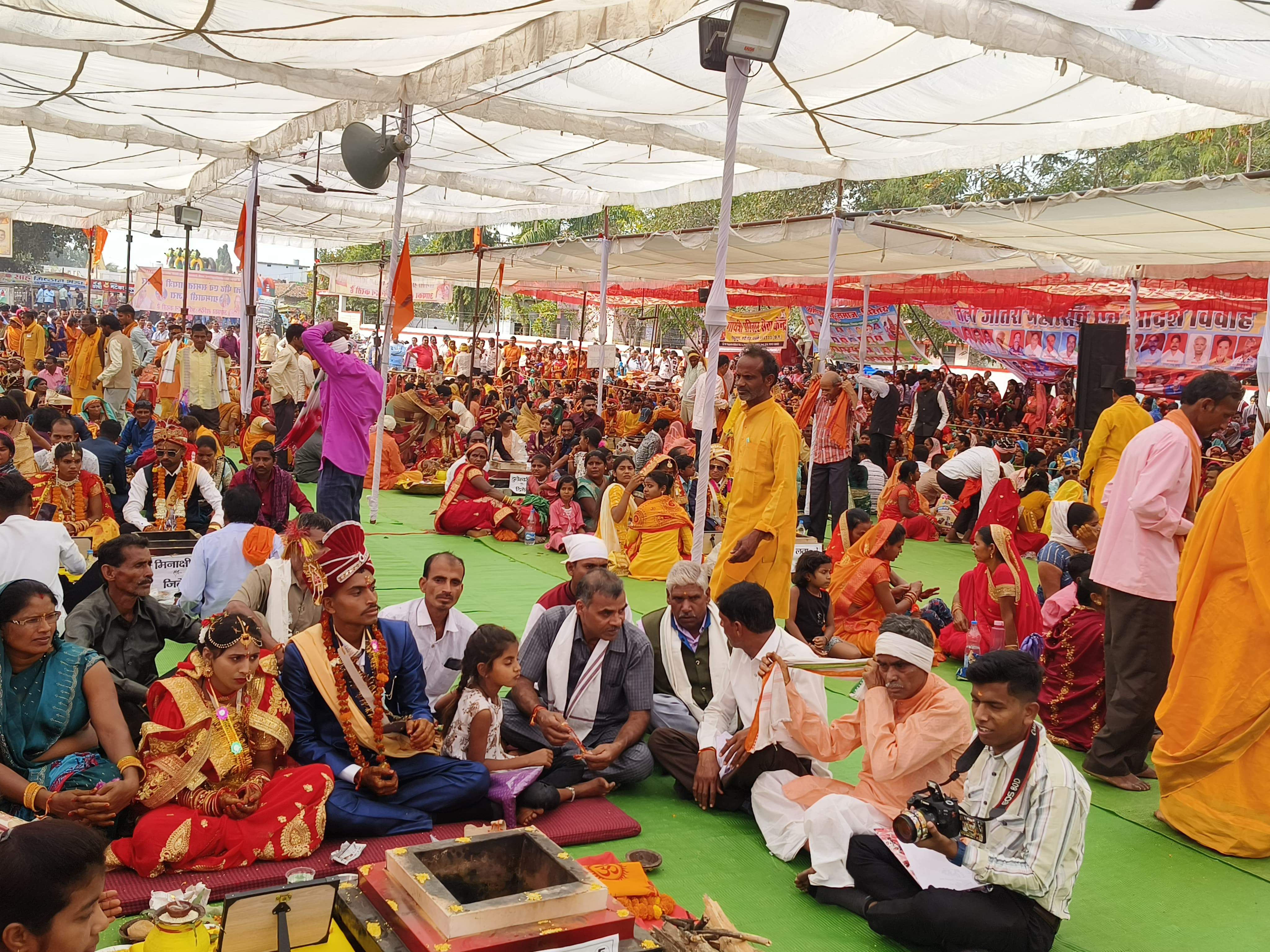 20 couples held each other's hands in the ideal marriage of Sahu ...