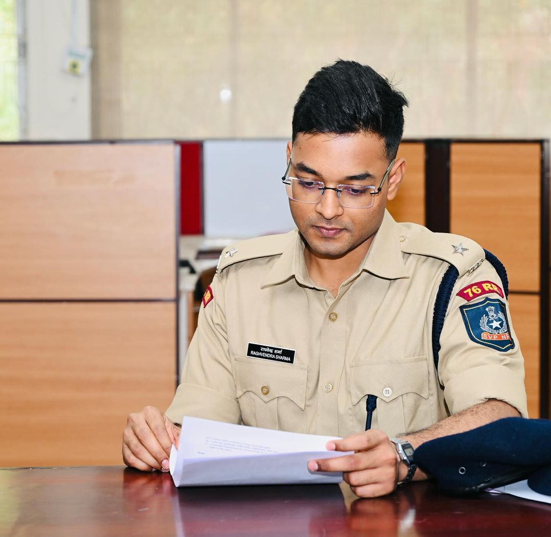 UPSC Topper Raghvendra Sharma Success Story Toppers Mantra Motivational Story | पिछले UPSC ...