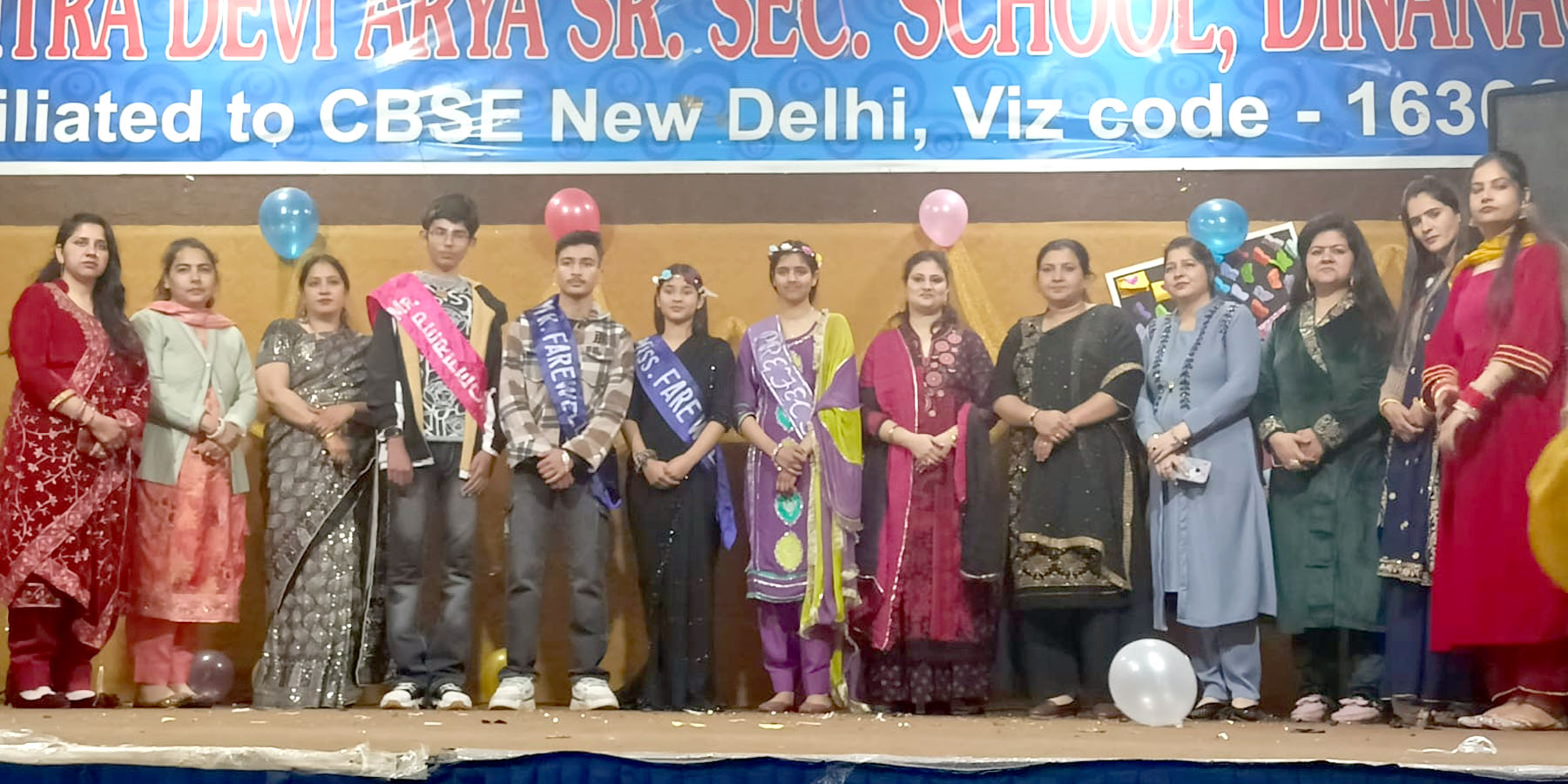 Mahi was elected Miss and Lakshya was elected Mr. Farewell | माही मिस ...