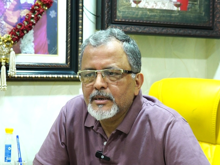 Bollywood Celebrities Wig Maker Story; Surendra Natural Hair Studio | कैसे बनते हैं एक्टर्स के ...