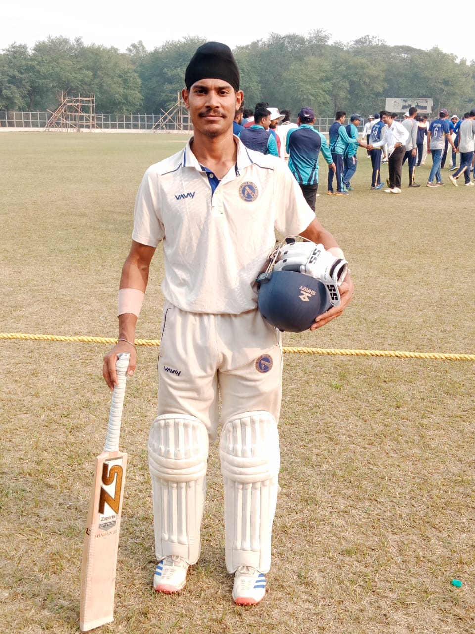 Jharkhand drew the match with Sharandeep Singh's unbeaten 101 runs ...