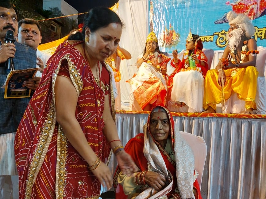 Narmada Brahmin Samaj organized a procession | नार्मदीय ब्राह्मण समाज ...