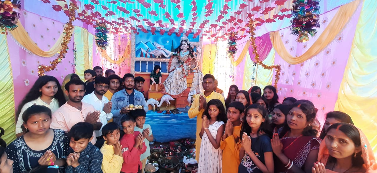 Worship of Mani Devi Maa Saraswati in and around Kasmar | कसमार व आसपास ...