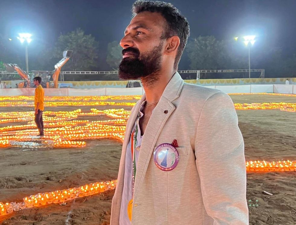 Meet India's fastest rangoli artist Rahul Swami, who is making rangoli ...