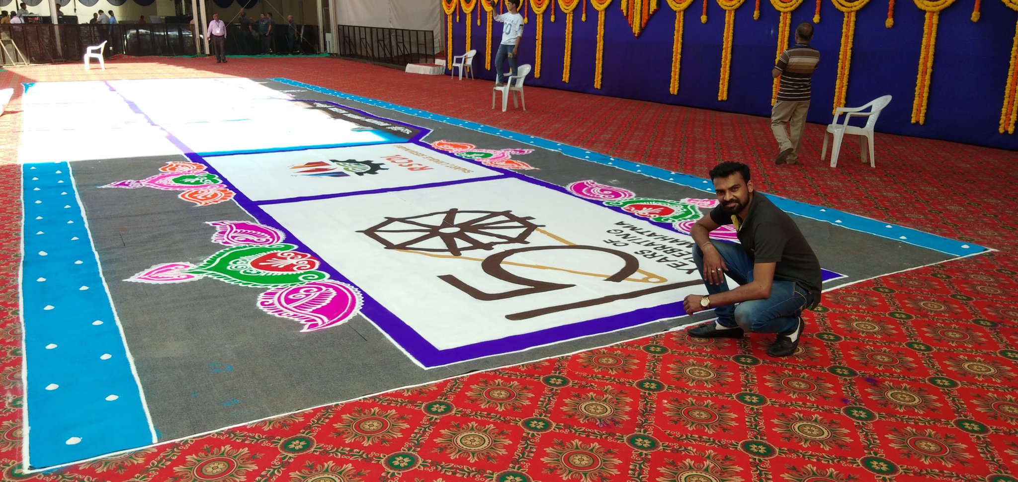Meet India's fastest rangoli artist Rahul Swami, who is making rangoli ...
