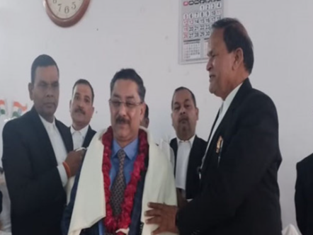 Justice Manish Mathur reached Ayodhya