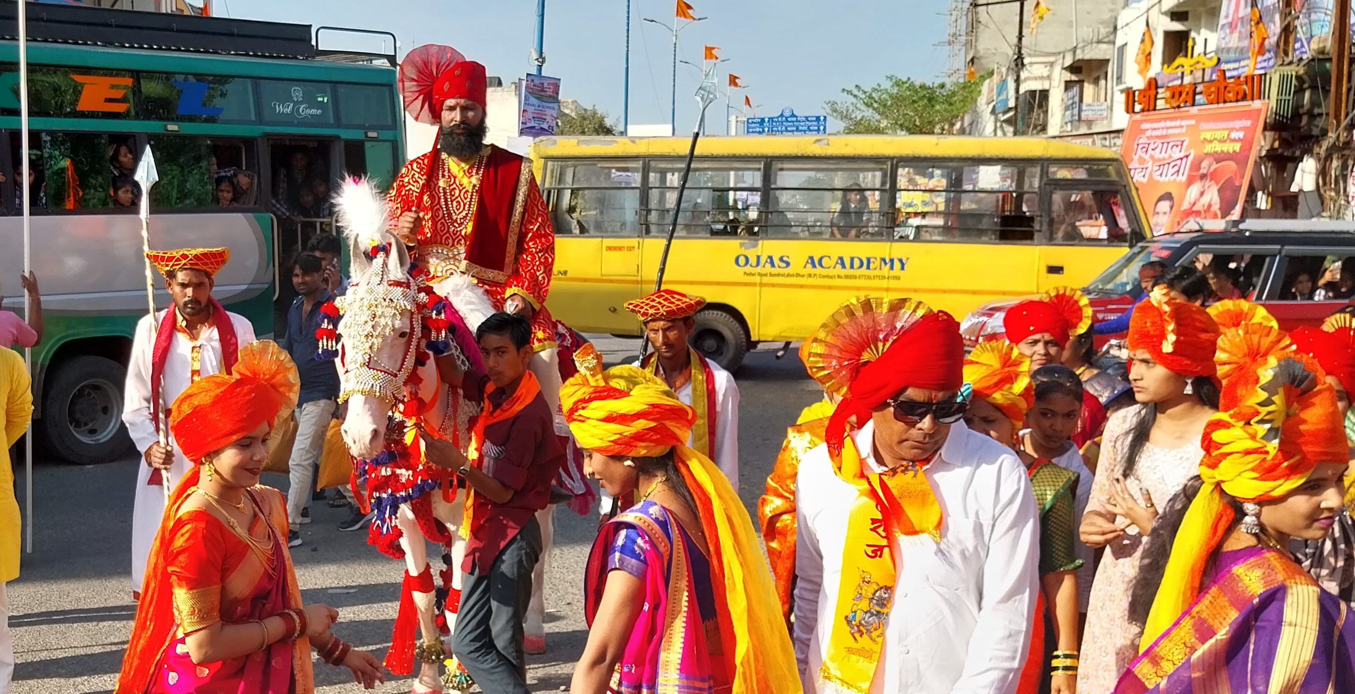 Shaurya Yatra taken out in Dhamnod on Shivaji Jayanti | शिवाजी जयंती पर ...