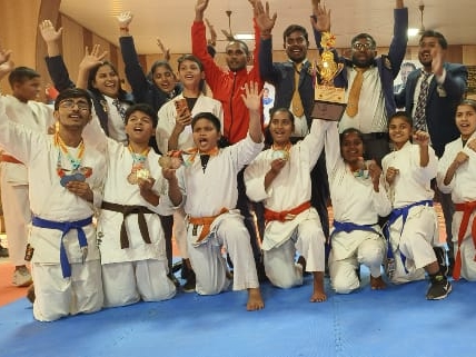 Varanasi's prestige increased in All India Karate Championship