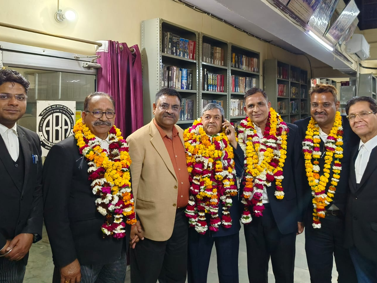 Subhash Babu becomes president of Agra Bar Association | आगरा बार ...