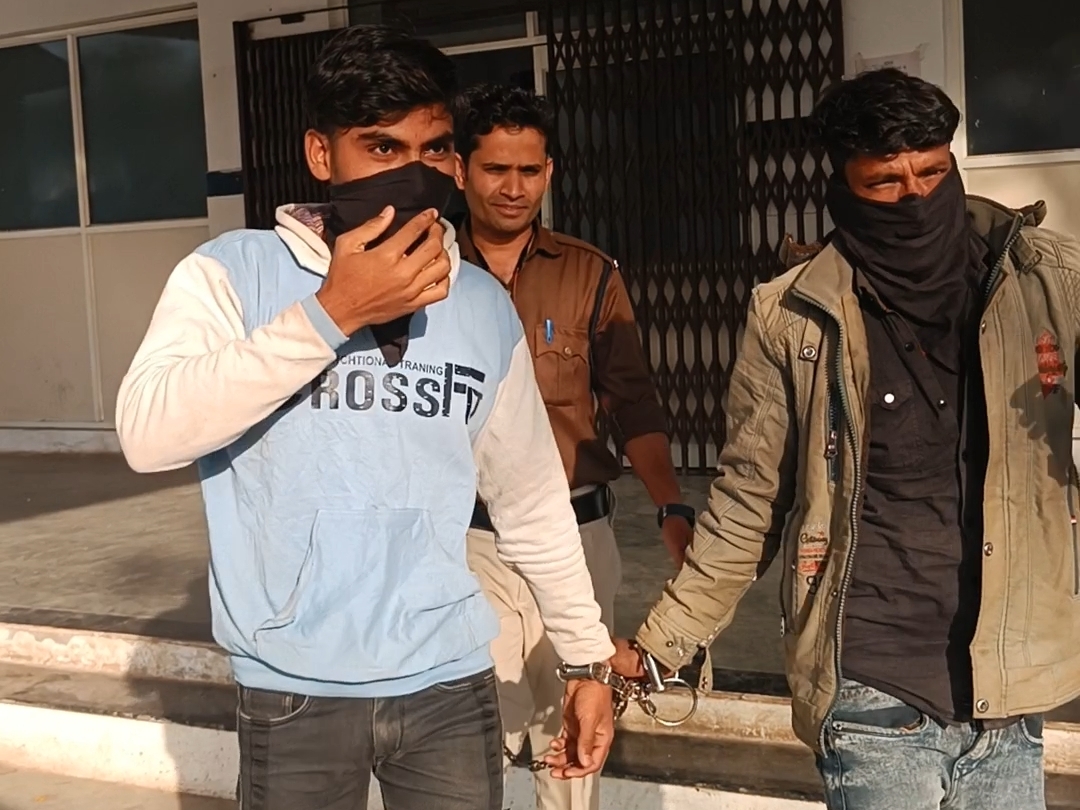 Four members of thief gang arrested