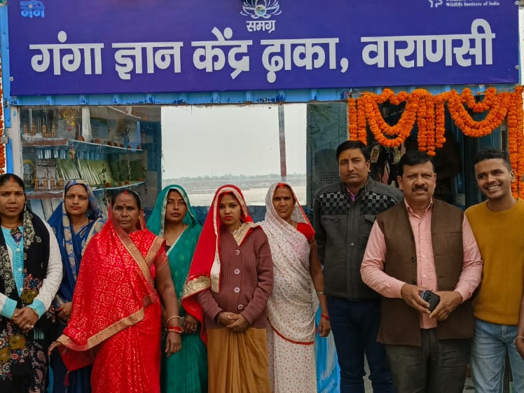 Inauguration of Gyan Ganga Center on the banks of Ganga in Chaubepur ...