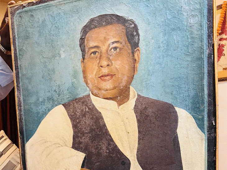 Story of Chandrashekhar Singh, a powerful leader of Chandauli | चंदौली ...