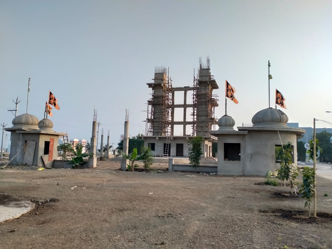 81 feet high Lord Balaji will give darshan from the National Highway