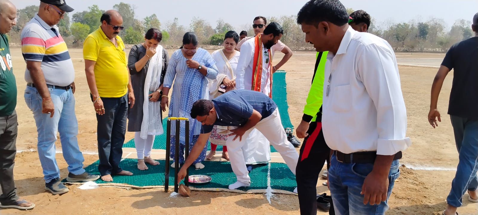 Self. Baliram Kashyap Smriti Deuce Ball Cricket Competition inaugurated ...