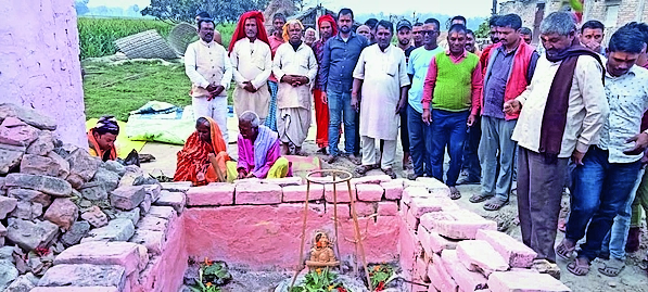 Villagers are building a temple of Lord Shiva and Mother Parvati by ...