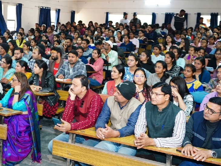 The faces of the meritorious students lit up after getting medals in ...