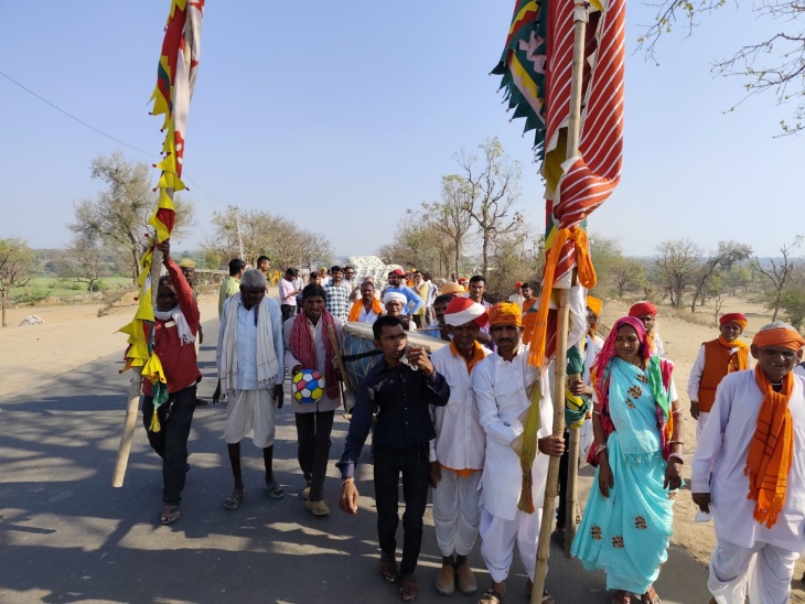 Palki Yatra reached Sabala from Beneshwar Dham. Concluding the 10 day ...