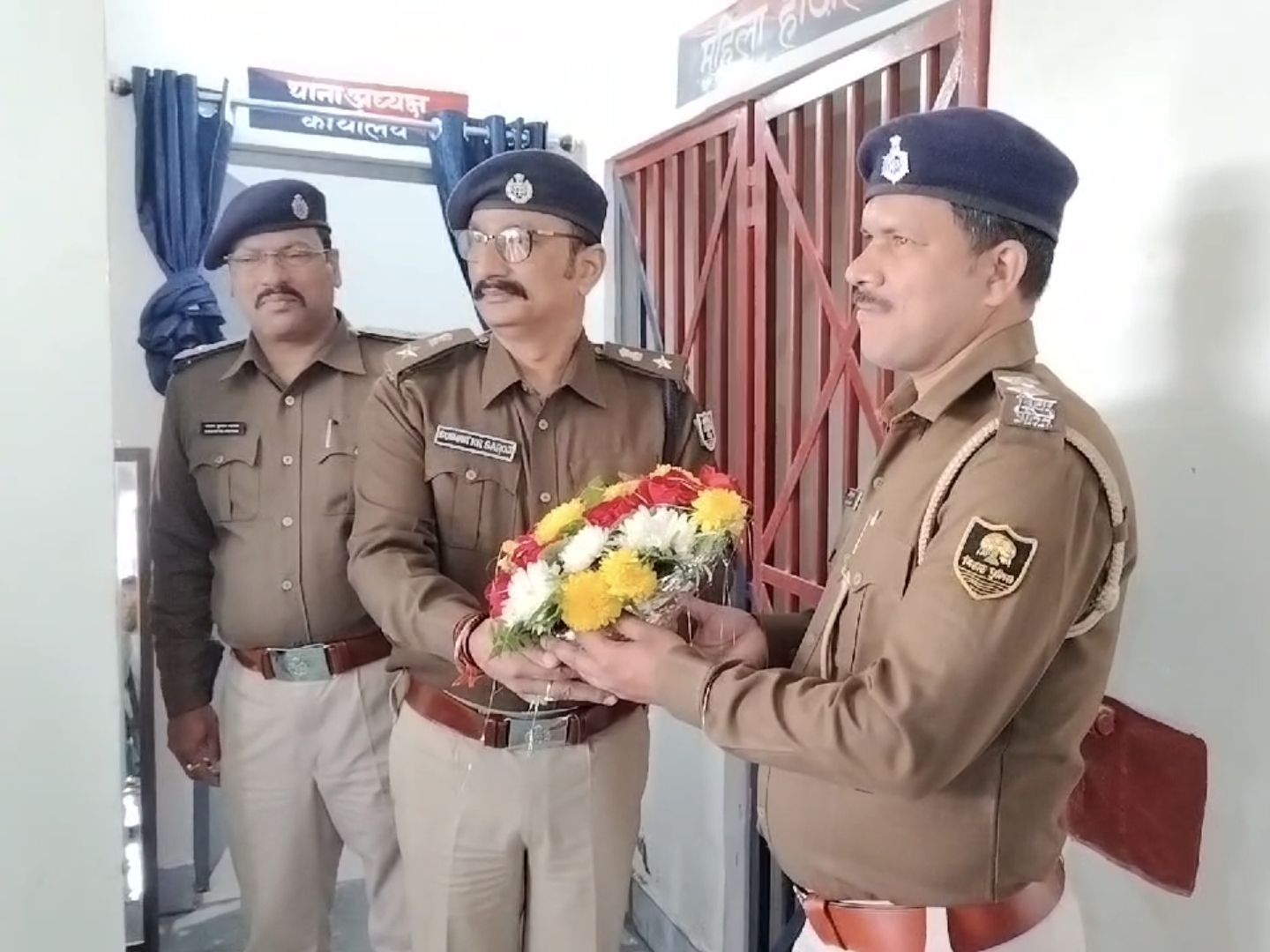 BETTIAH NEWS, BAGHA NEWS, BIHAR NEWS, 4 police stations in Bagaha were ...