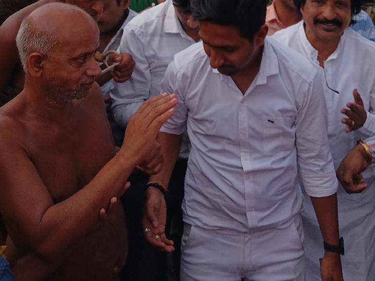 Historic Mahamangal entry took place in Shruti Farm House Hatod ...