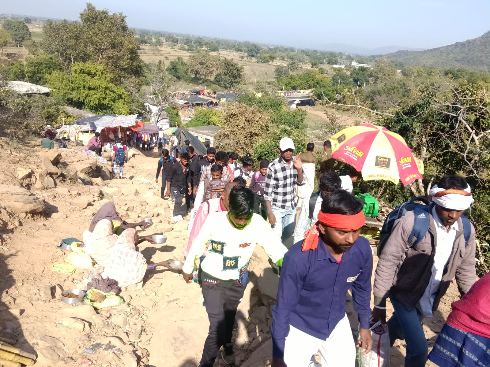 70 thousand devotees reached Gupta Dham | 70 हजार श्रद्धालु पहुंचे ...