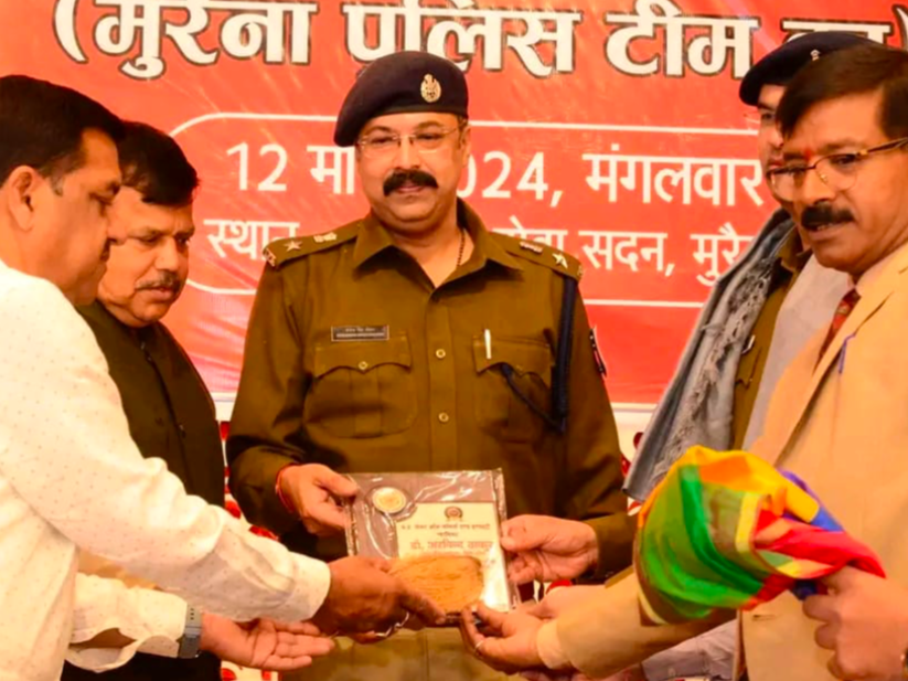 Energy Minister Praduman Tomar honored Morena Police | ऊर्जा मंत्री ...