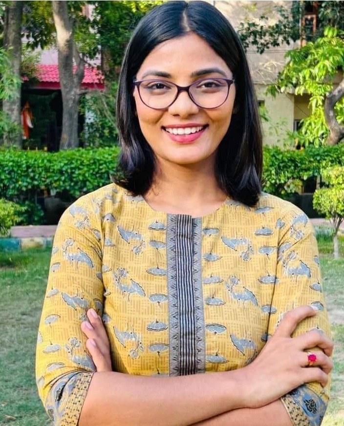 Folk singer neha rathores new song on electro bond and loksabha ...