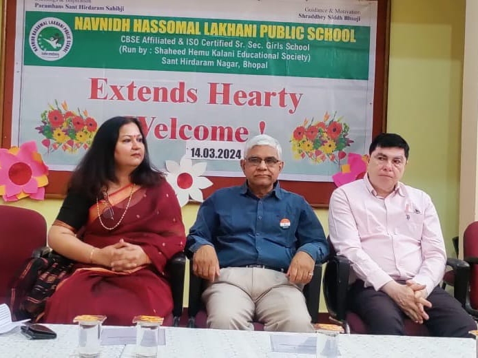 'Welcome and Introduction' session at Navnidh Hasomal Lakhani School ...