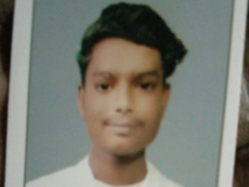 Gwalior Prashant Prajapati Death Mystery; Family Protest | Gwalior News ...