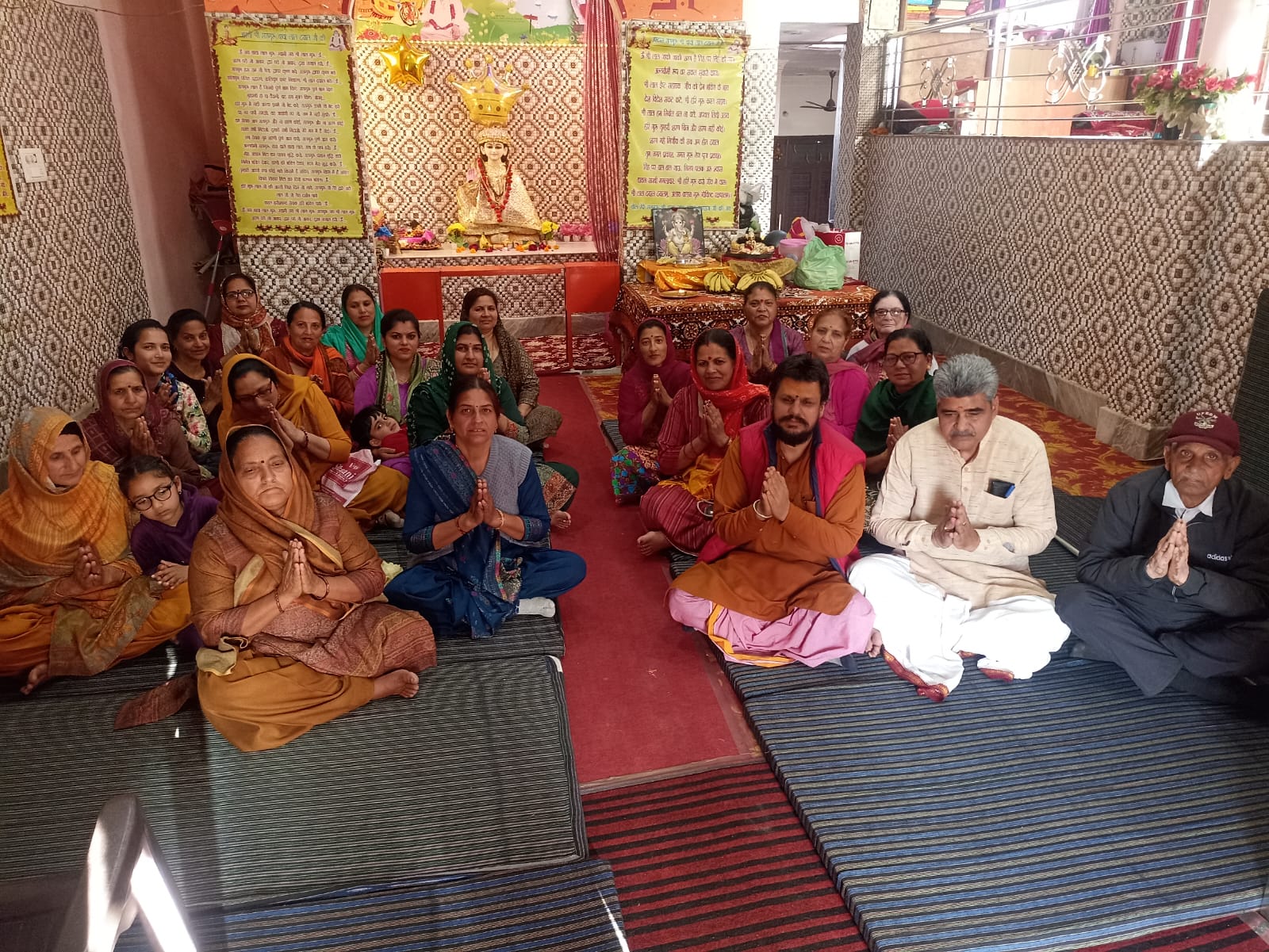 Hanuman Chalisa recited at Shri Bawa Lal Dayal Temple Gosainpur | श्री ...