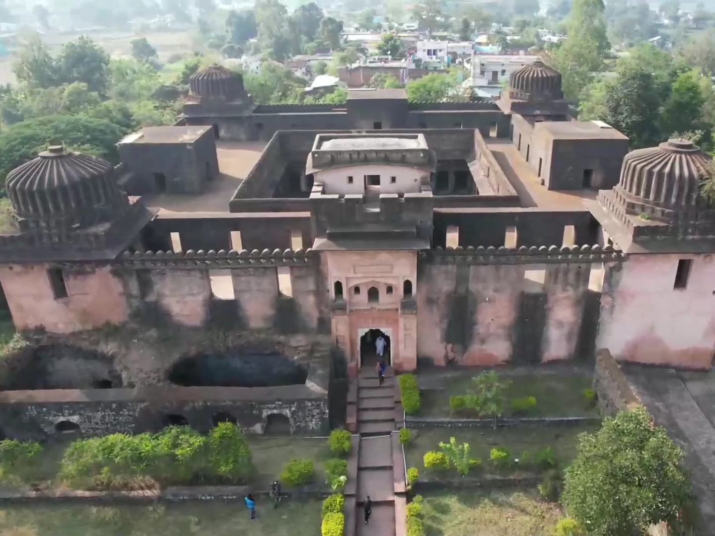 Gond monuments of Ramnagar got recognition | रामनगर के गोंड स्मारकों को ...