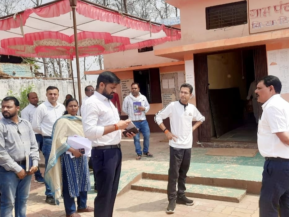 Collector visited Timarni Block | कलेक्टर ने किया टिमरनी ब्लॉक का दौरा ...