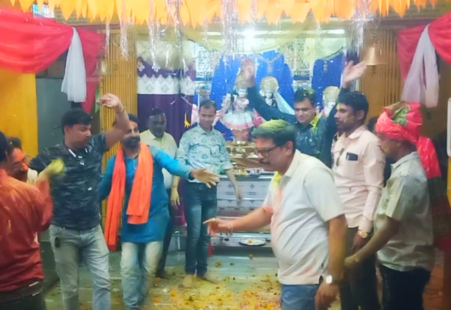 Phag festival celebrated with gulal and flowers in Vishwakarma temple ...