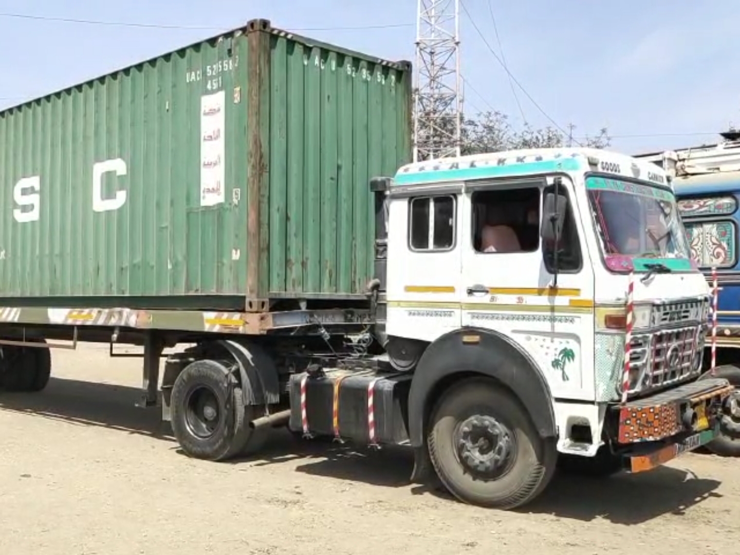 Big success for Susner Police | सुसनेर पुलिस को बड़ी सफलता: कंटेनर से 1 ...