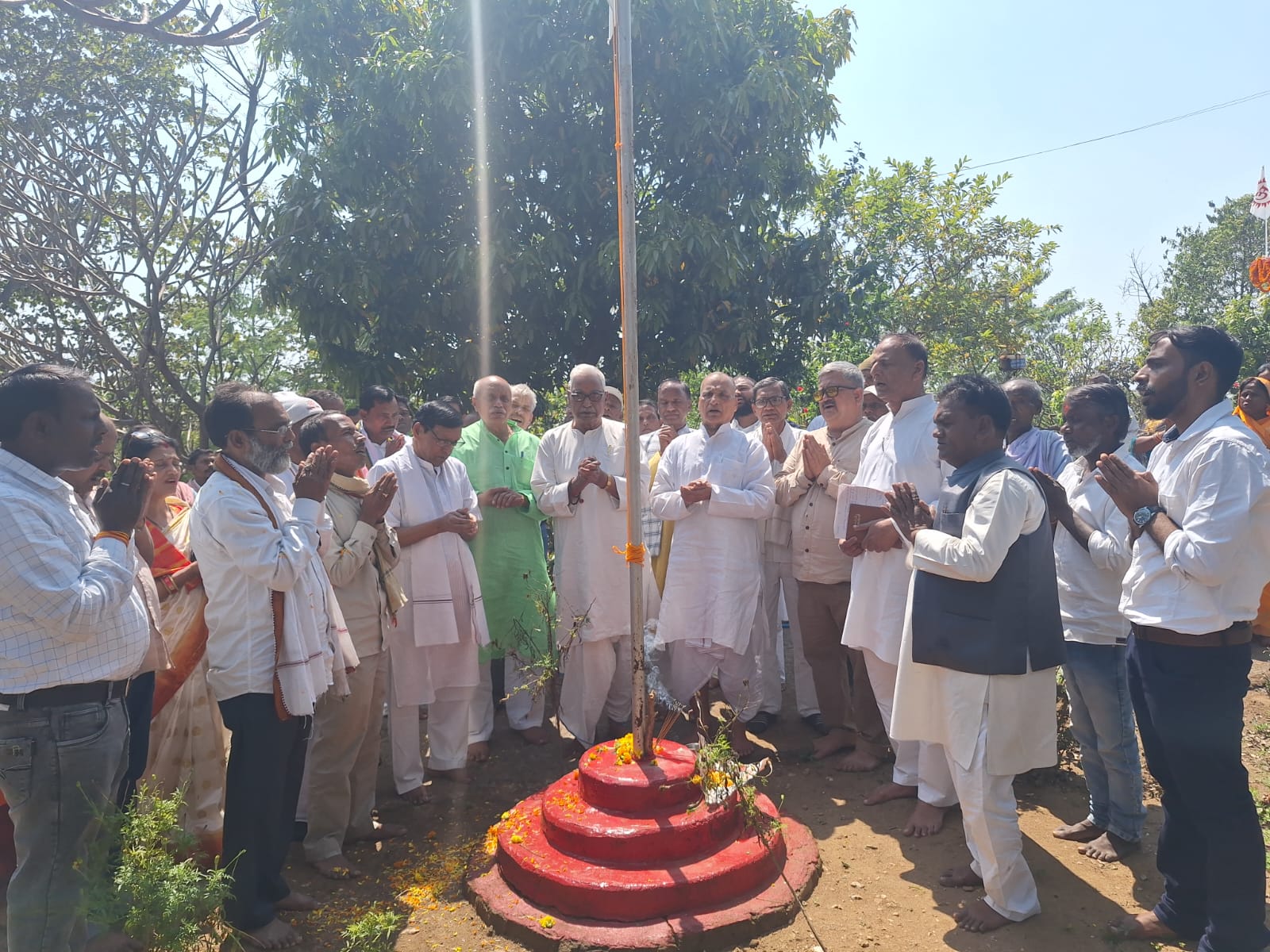 Celebrated the foundation day of the idol of Sadhguru Sadaphal in ...