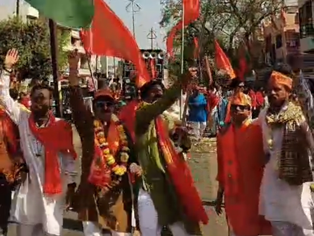 Ramnavami festival started with flag march. Ram devotees took out a ...